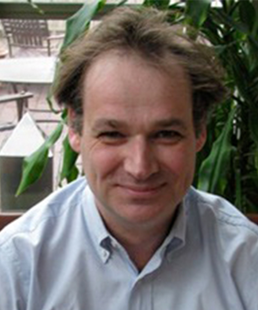 Optimizing cancer care delivery through maximally informative molecular ...